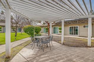 Apple Ridge Assisted Living | Purple Door | #2646370477