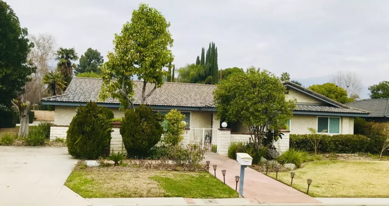 Rose Valley Arcadia | Purple Door | #2514805290