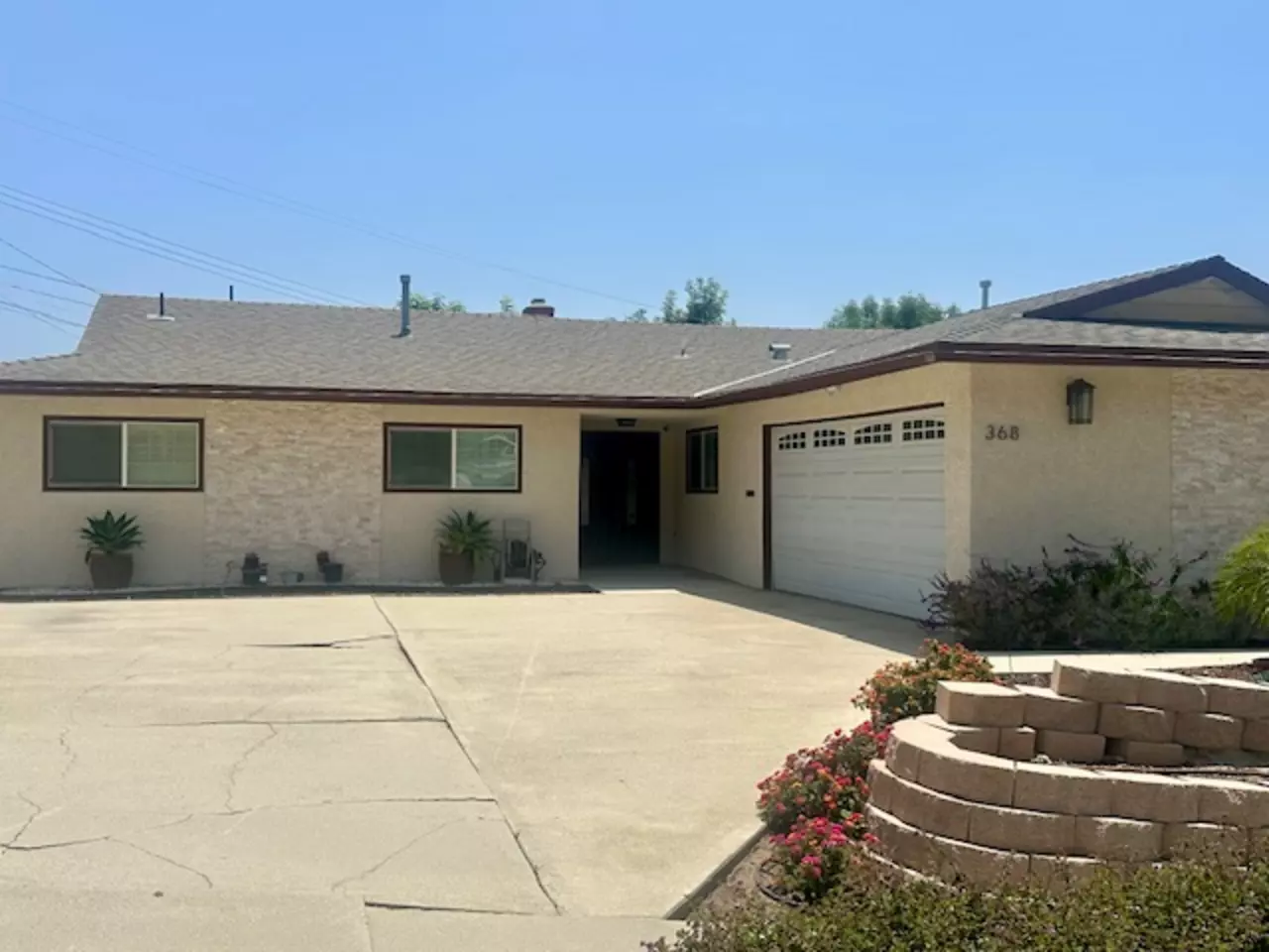 Temmera Residence | Purple Door | #3449634616